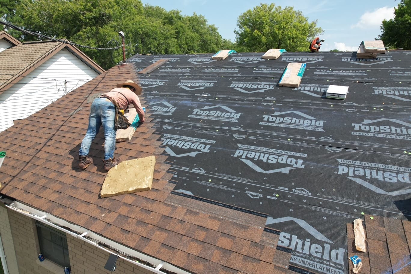 Enhance Your Home Expert Roof Shingle Installation Services